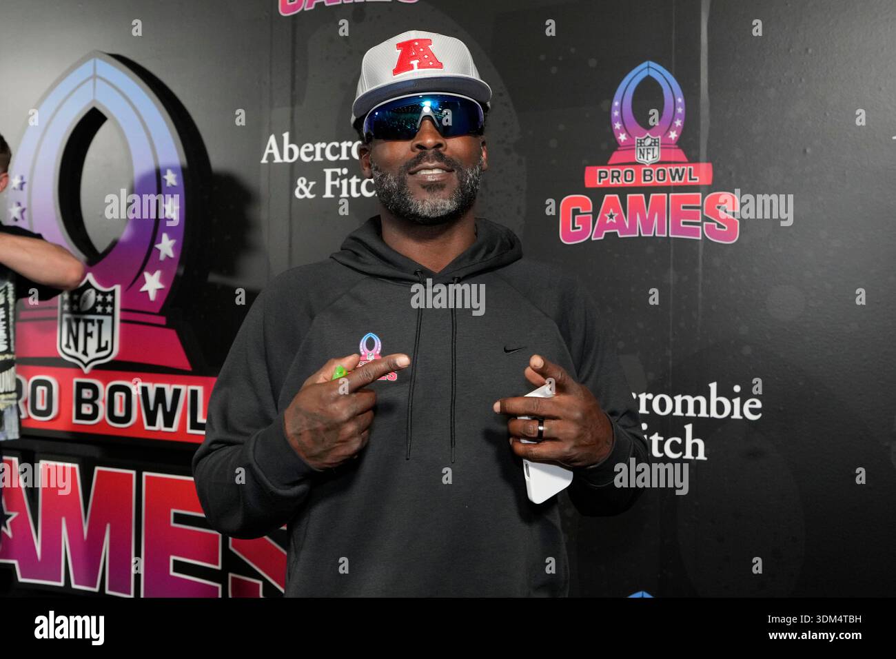 Former NFL player Michael Vick arrives before the Pro Bowl Games ...