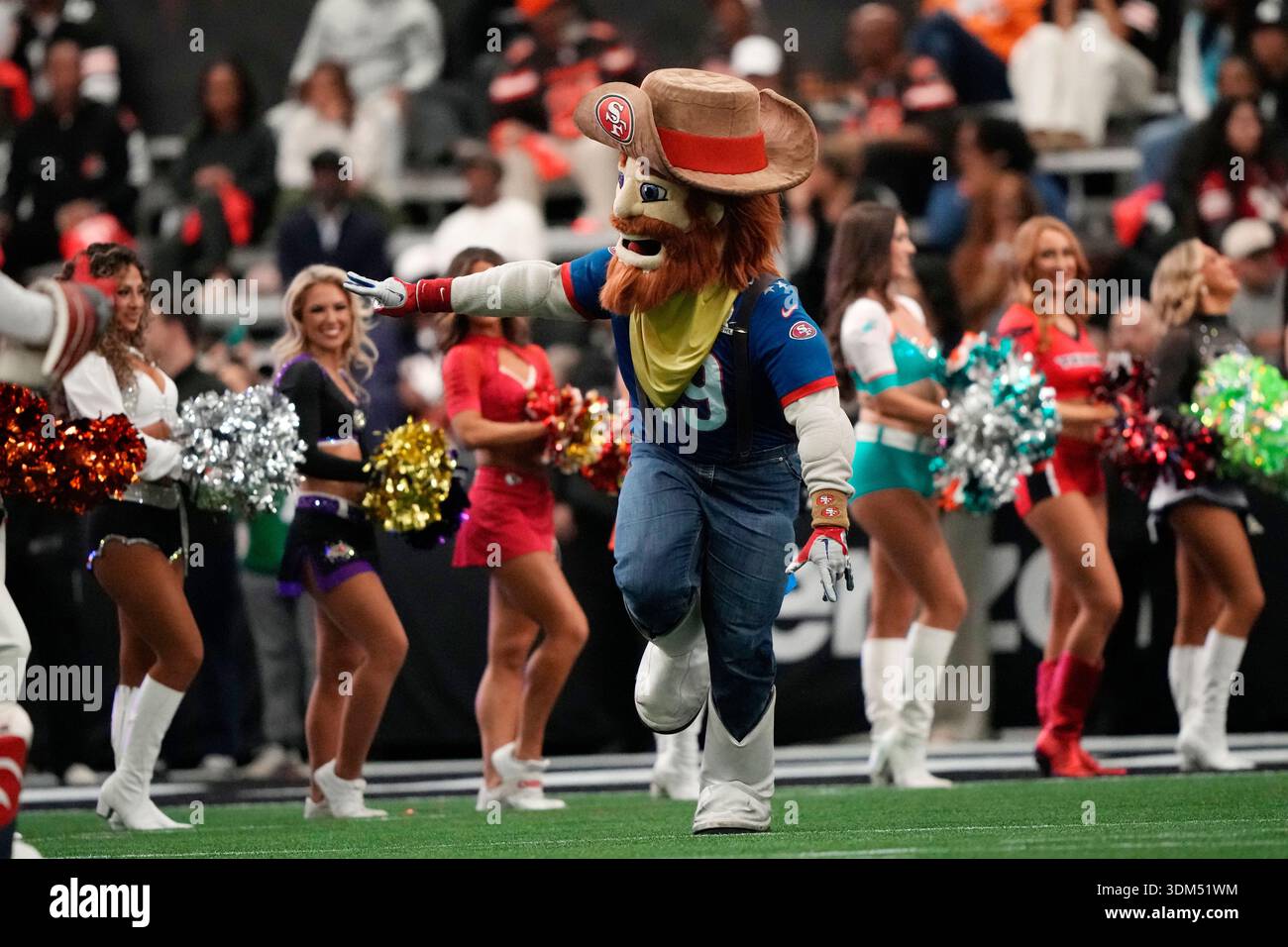 Sourdough Sam, the San Francisco 49ers mascot, runs onto the field ...