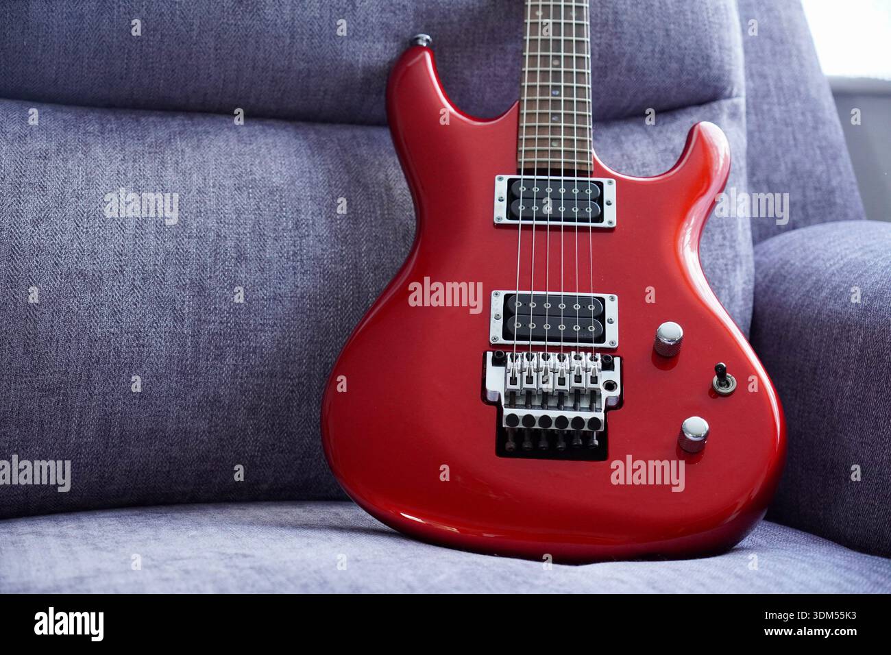 Metallic red instrument hi-res stock photography and images - Alamy