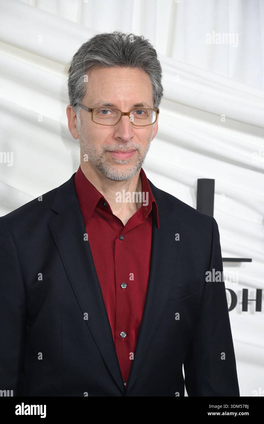 Ben Shenkman attends FX's "Love Story: John F. Kennedy Jr & Carolyn ...