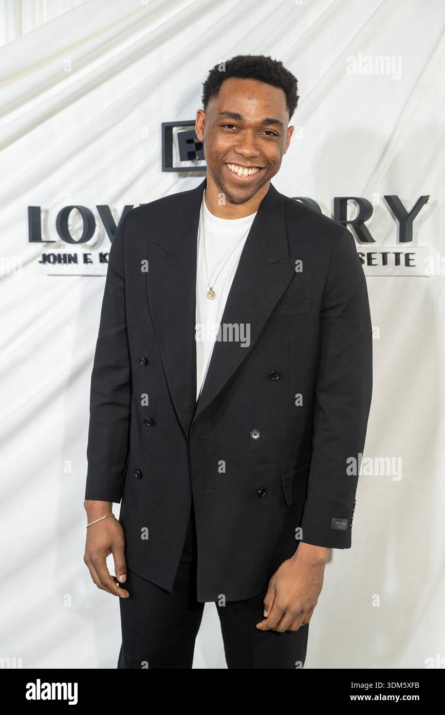 Omari K. Chancellor attends FX's "Love Story: John F. Kennedy Jr ...