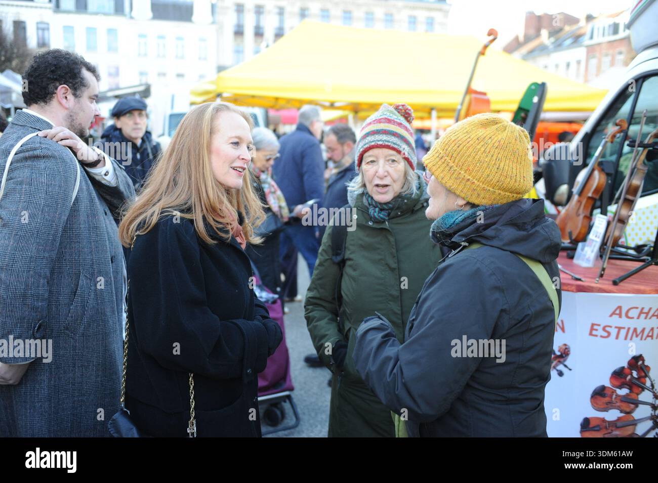 Violette Spillebout campaigning at the Lille market on January 24, 2026 ...