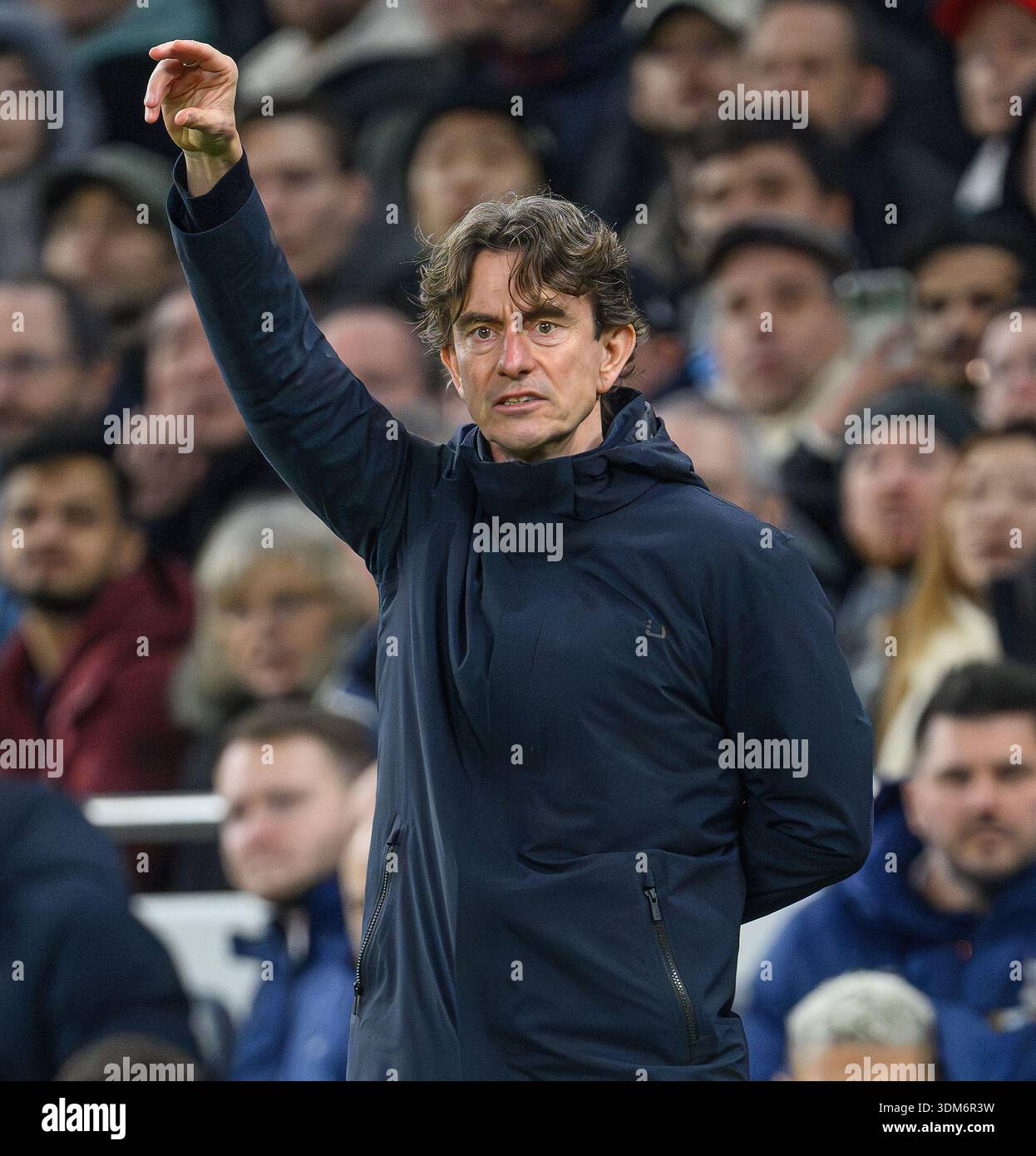 Tottenham v Manchester City - Premier League - Tottenham Hotspur ...