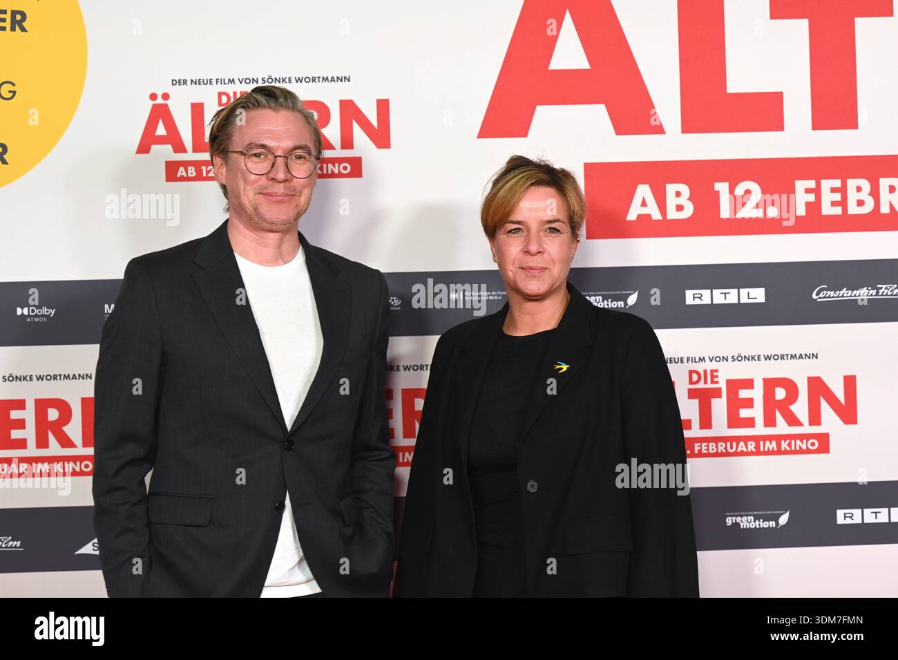 Politikerin Mona Neubaur in Begleitung von Dr. Marcus Iske kommt zur ...