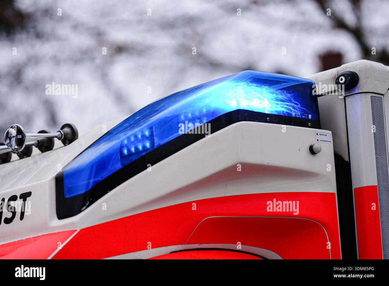 Blaulicht auf Rettungswagen Symbolfoto: Blaulicht, 04.02.2026 Foto ...