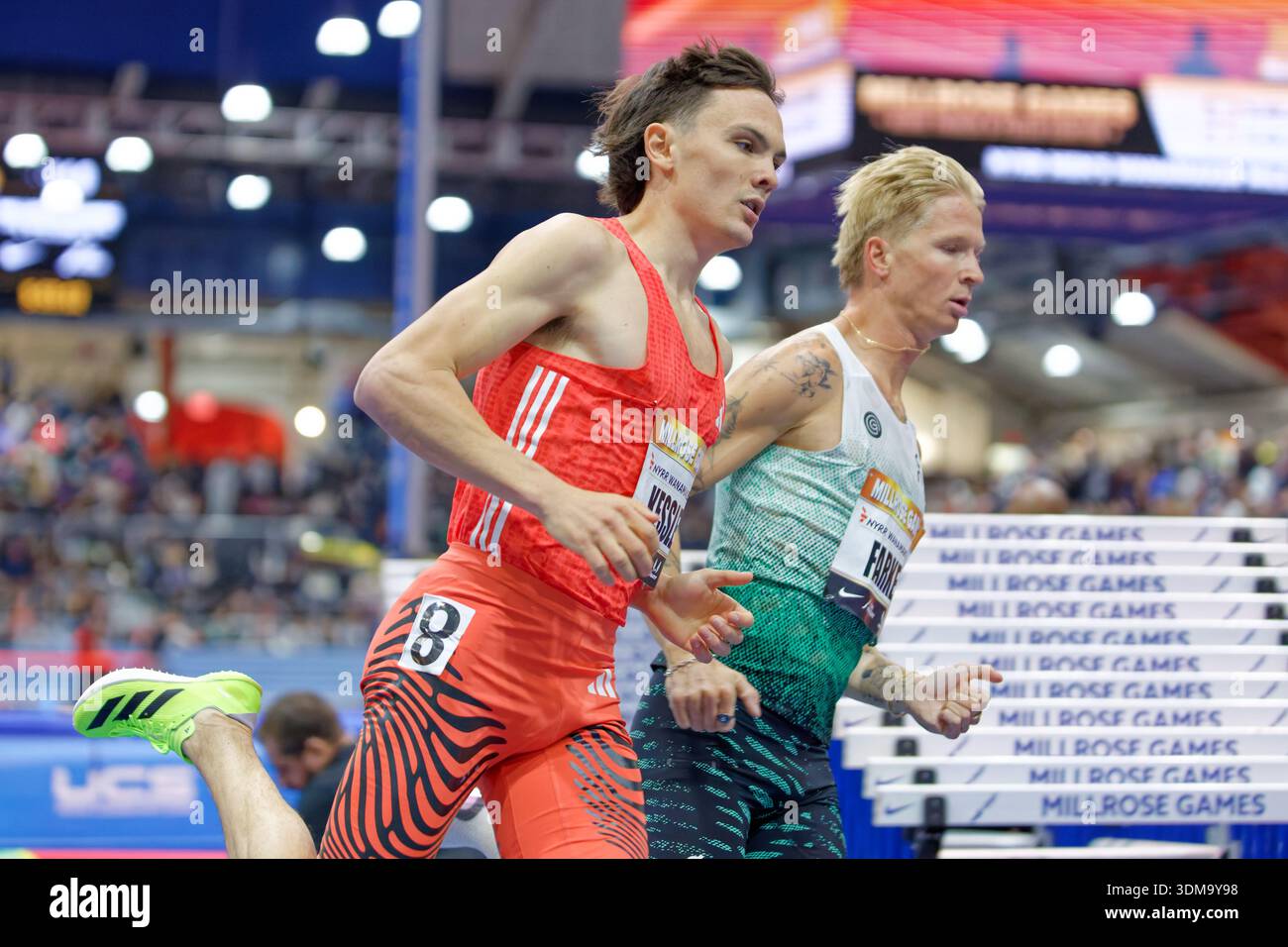 Hobbs Kessler (USA) and Robert Farken (USA) in the MenÕs Wanamaker mile ...