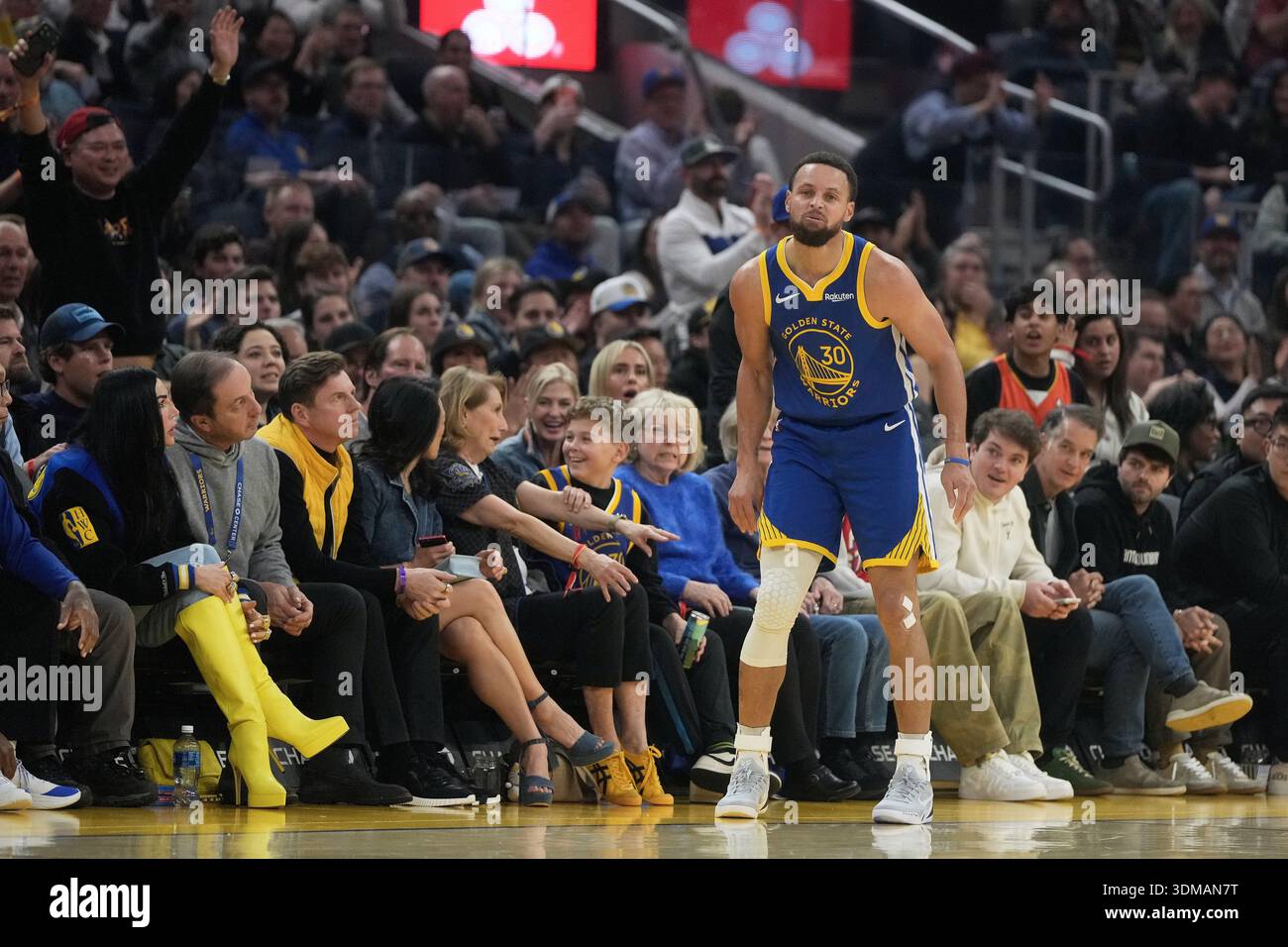 Golden State Warriors guard Stephen Curry (30) during an NBA basketball ...