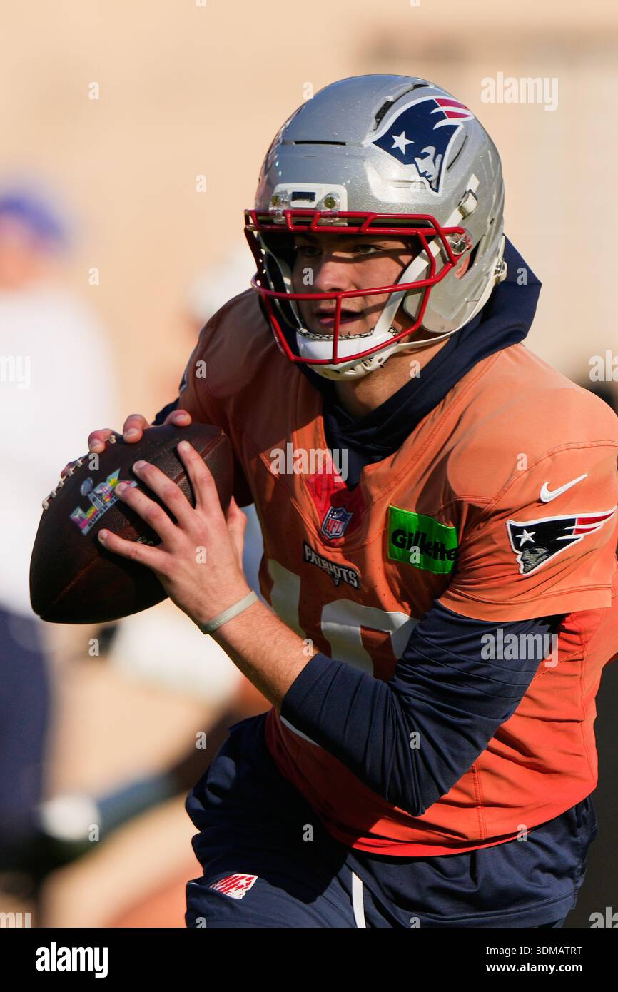 New England Patriots quarterback Drake Maye looks to pass during ...