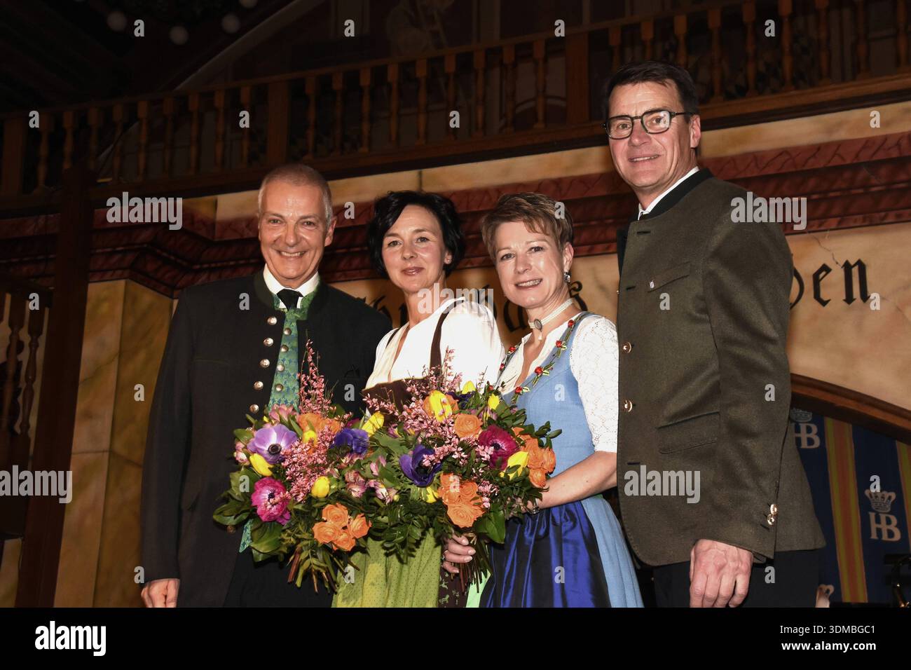 Dr Michael Moeller Staatlicher Hofbraeuhauses Direktor a.D. Utte ...