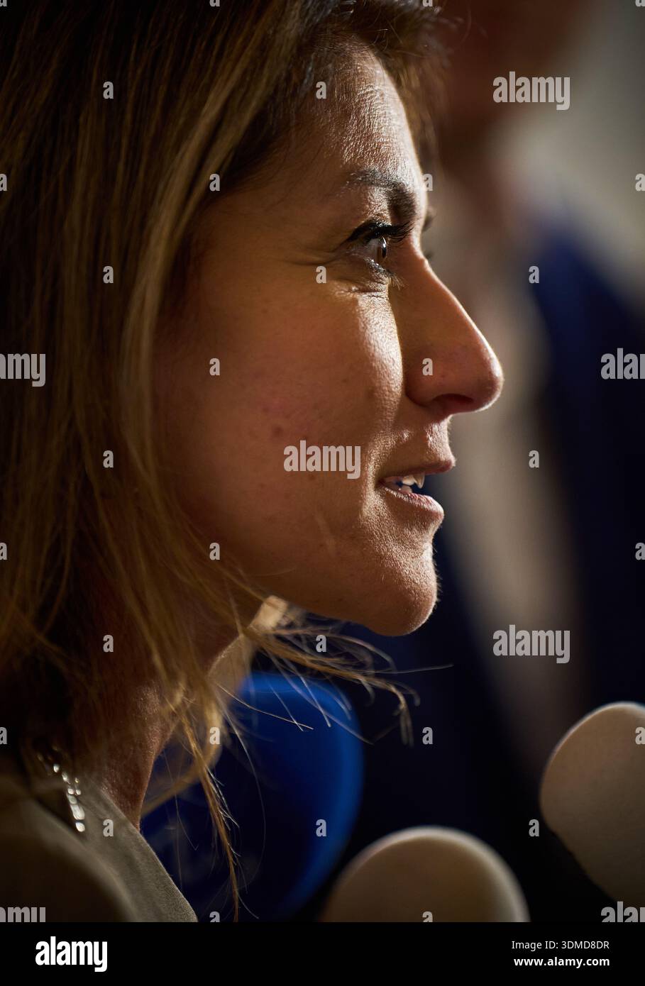 THE HAGUE – VVD leader Dilan Yesilgöz speaks to the press about her ...