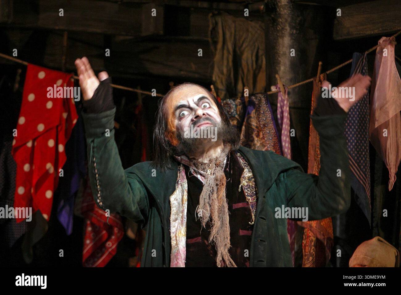 With sam twist hi-res stock photography and images - Alamy
