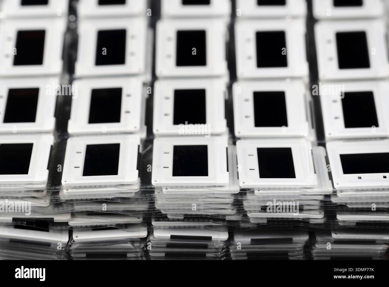 Analog data image hi-res stock photography and images - Alamy