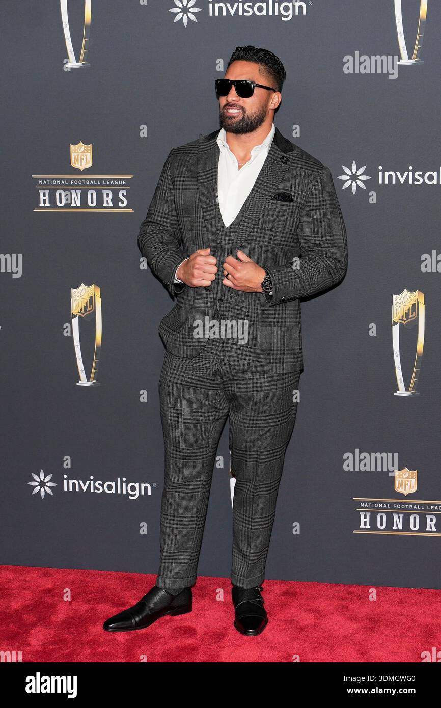 Former NFL player Manti Te'o arrives for football's NFL Honors award ...