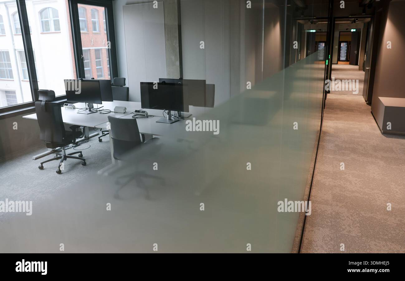German government building 2026 hi-res stock photography and images - Alamy