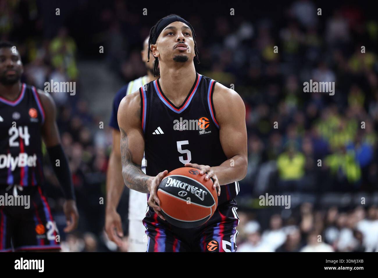 Justin Robinson of Paris Basketball during Euroleague match between ...