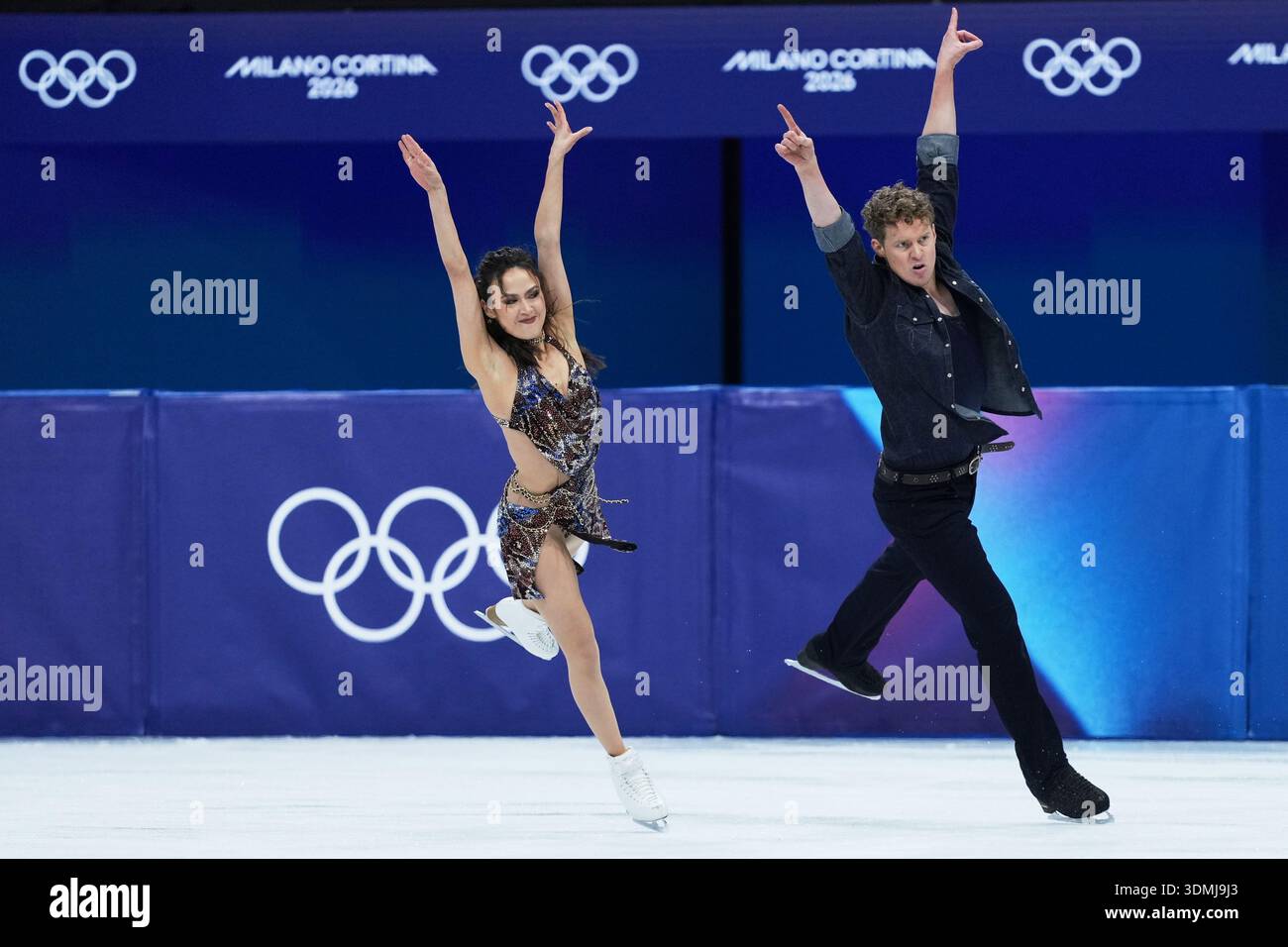 Madison Chock and Evan Bates of the United States compete during the ...