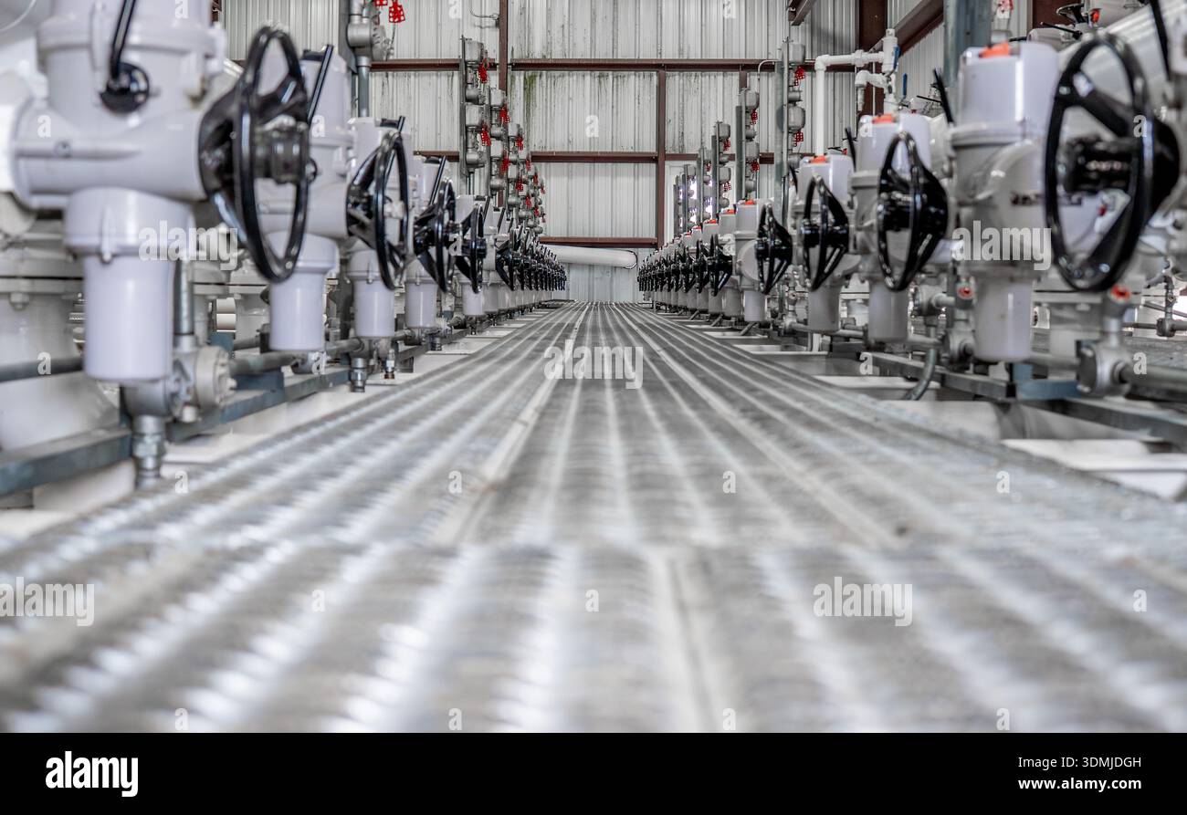 Fuel distribution terminal in Ohio Stock Photo - Alamy