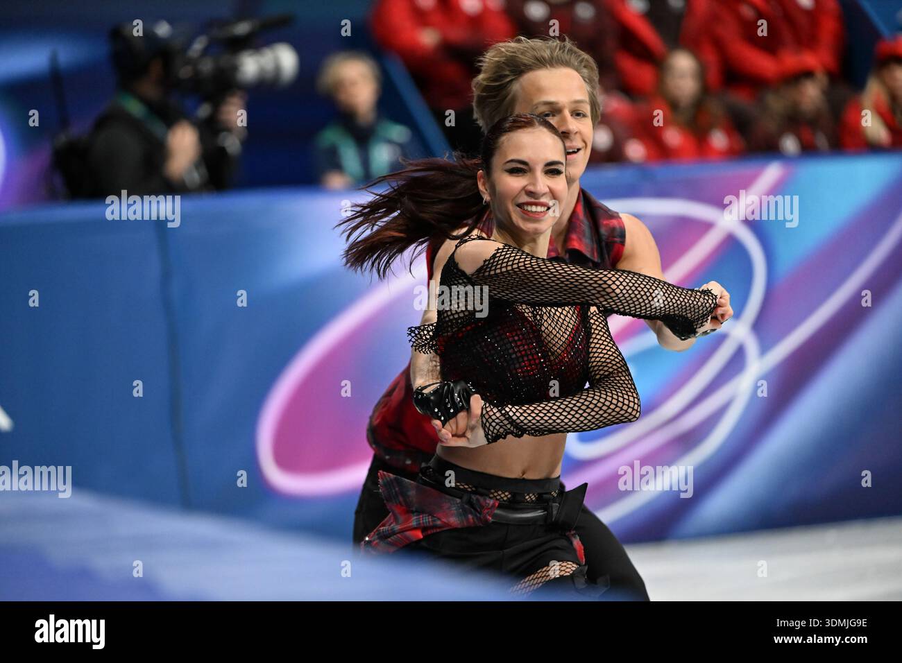 DAVIS Diana / SMOLKIN Gleb (GEO) during Figure Skating - TEAM ...