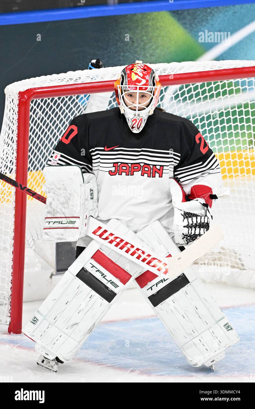 M Masuhara (Japan), Ice Hockey - Women Prelim.Round Group B FRA 2 - 3 ...