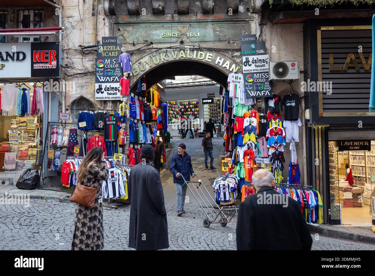 February 6, 2026: Istanbul, Turkey, February 6, 2026: Daily life in ...