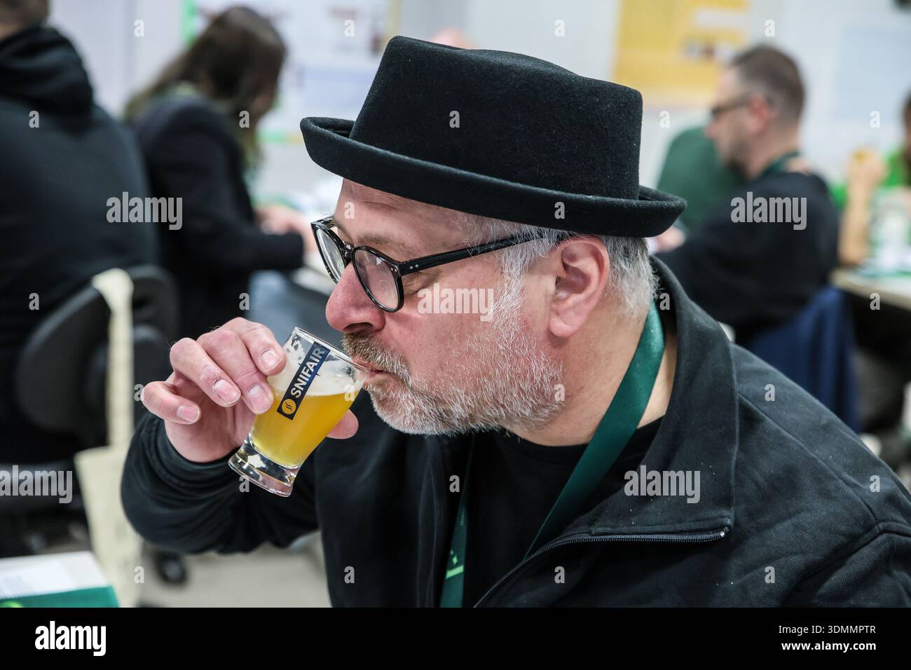 International tasting competition for unfiltered and unpasteurised ...