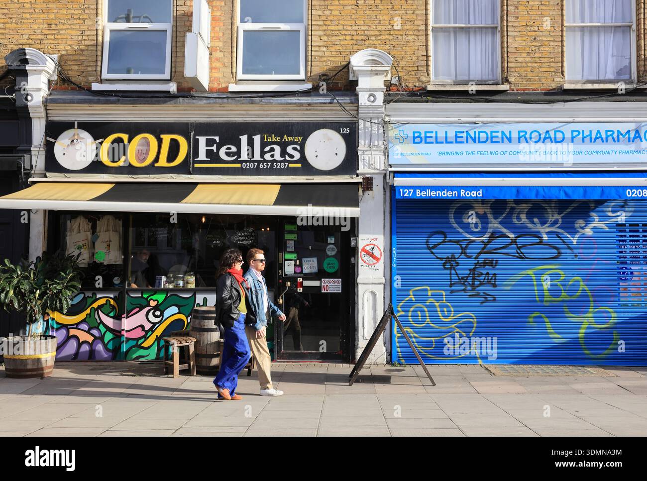 Shops and cafes on trendy Bellenden Road in Peckham, SE London, UK ...