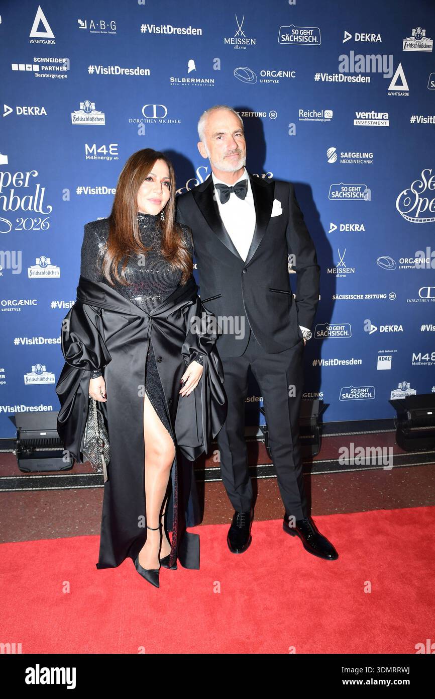 Simone Thomalla und Rene Marchand zu Gast beim SemperOpernball in ...