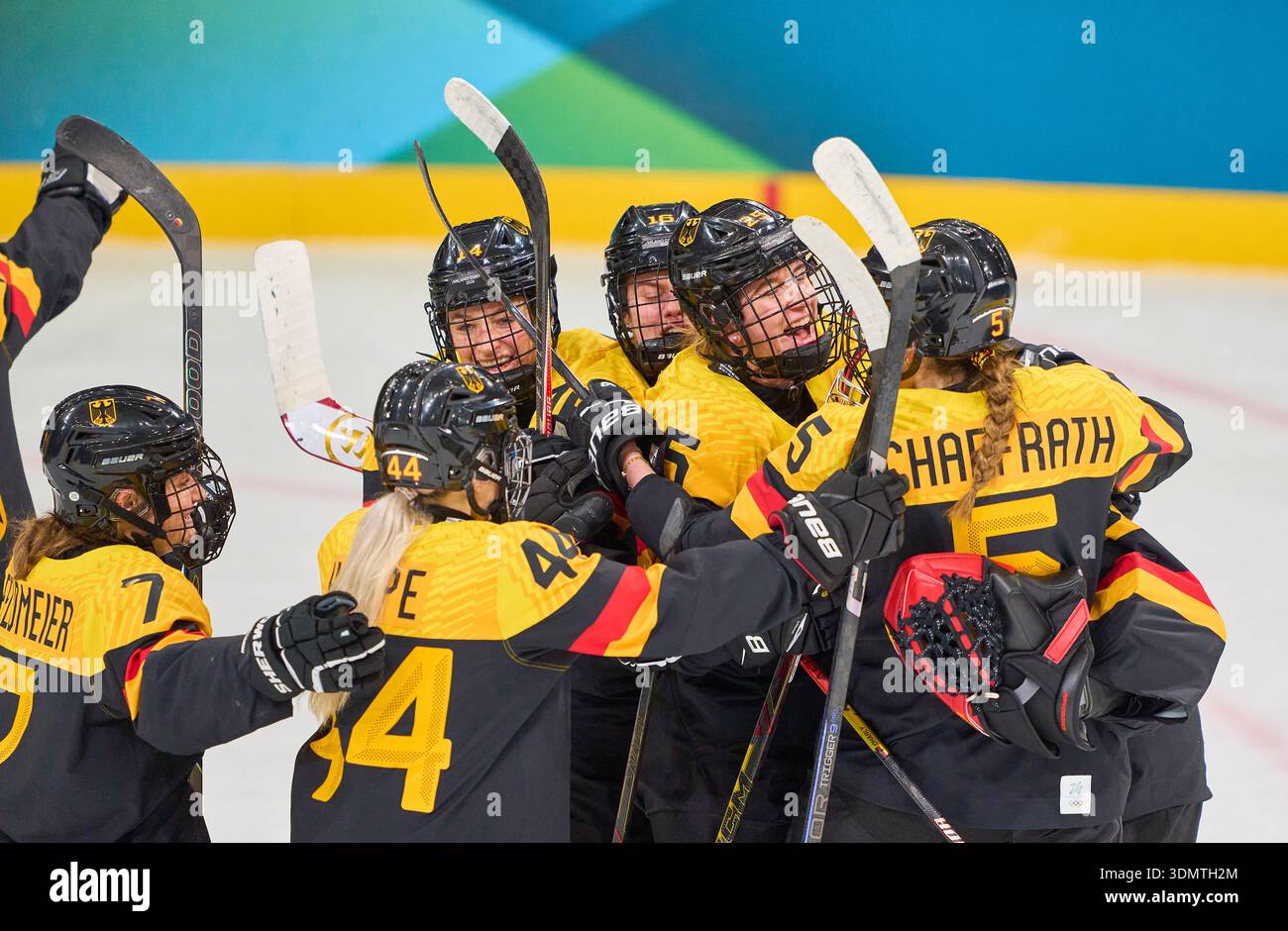 Sandra Abstreiter of Germany Laura Kluge of Germany Carina Strobel of ...