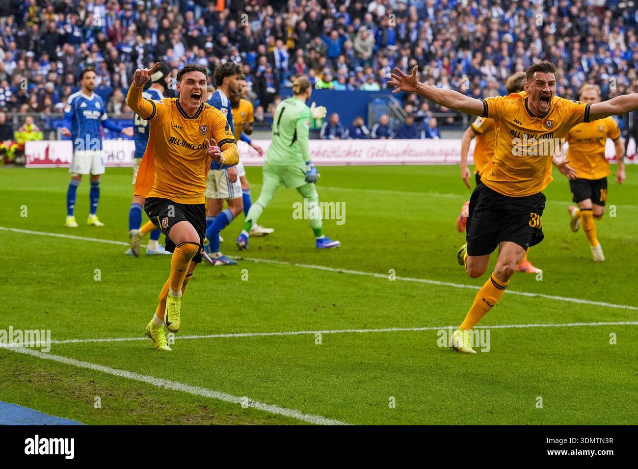 Goal celebration by Thomas Keller (SG Dynamo Dresden, #39) after the ...