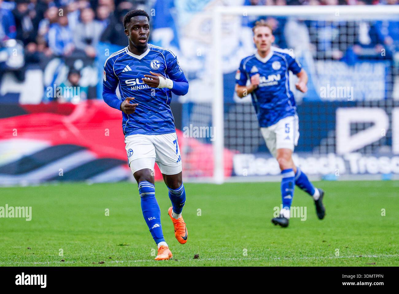 Christian Gomis of FC Schalke 04 looks on during the German 2 ...