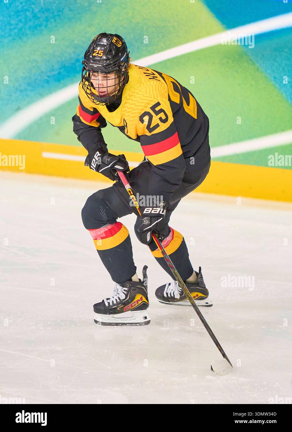 Laura Kluge of Germany at the preliminary women Ice Hockey match Group ...