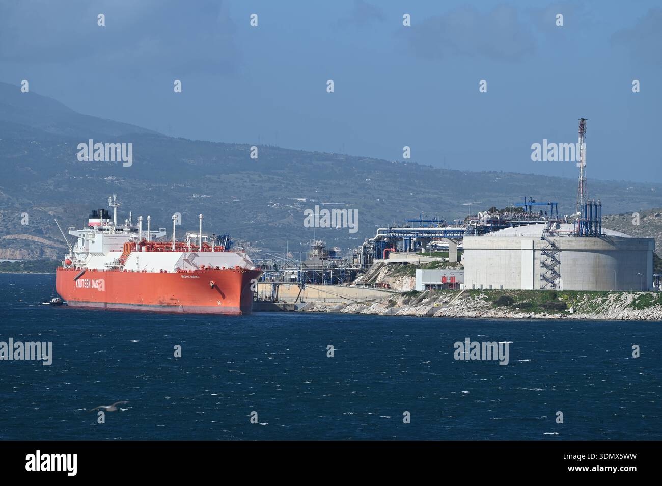 US LNG unloaded at Revithoussa terminal near Athens The LNG tanker ...