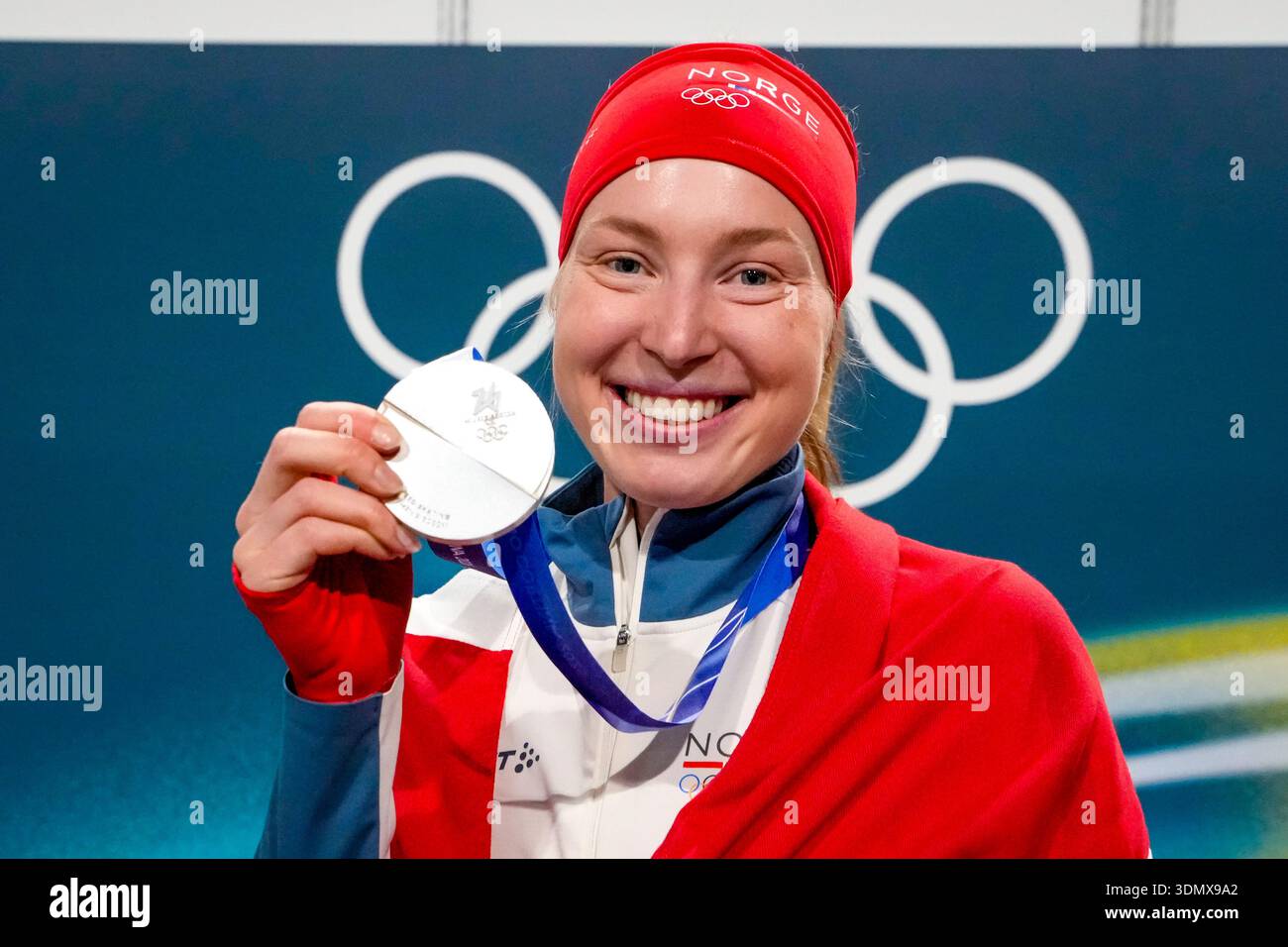 Milan, Italy 20260207. Ragne Wiklund with the silver medal after 3000 ...