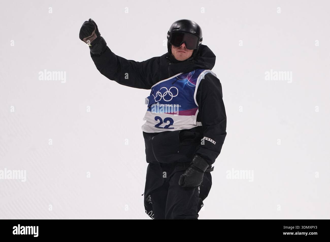 New Zealand's Lyon Farrell gestures the men's snowboarding big air ...