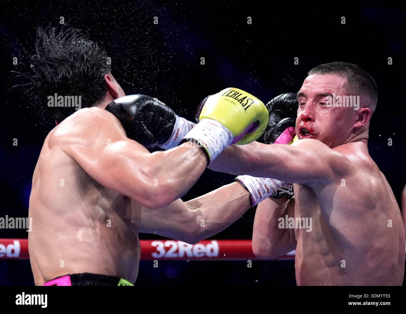 Brandon Figueroa (left) and Nick Ball in the feather weight bout at the ...