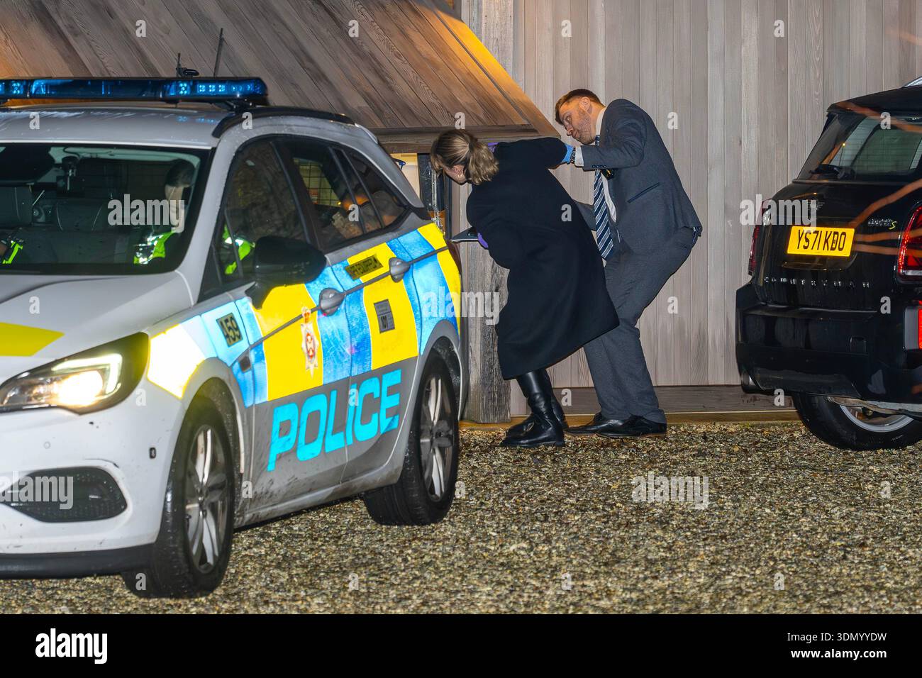 06.02.26. Police search the Wiltshire home of Lord Peter Mandelson this ...