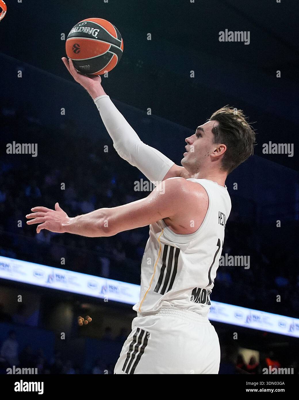 Real Madrid's Mario Hezonja during Euroleague Regular Season Round 19 ...