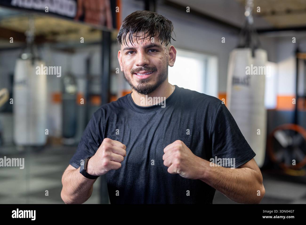 Giovanni Marquez attends his open workout at World Champion Raul ...