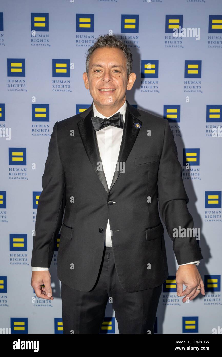 NEW YORK, NEW YORK - FEBRUARY 07: Tony Simone attends the Human Rights ...