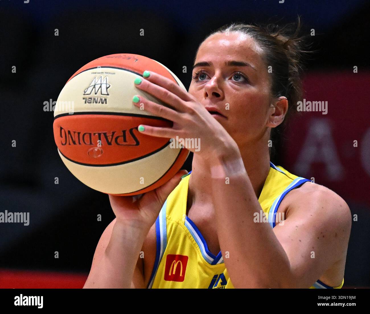 Georgia Booth of Bendigo Spirit warms up during the WNBL Round 17 match ...