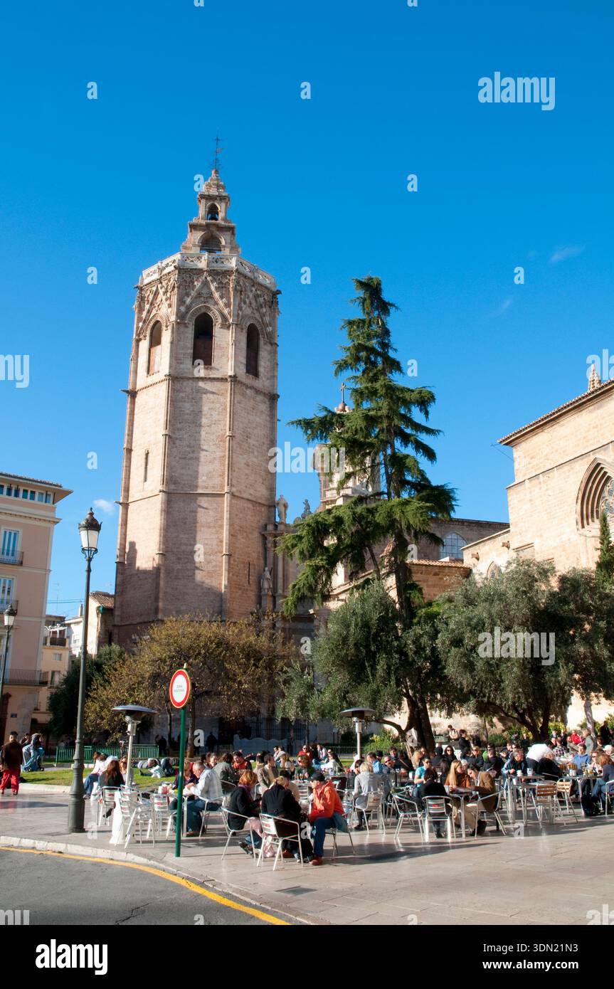 MIcalet, tower of the cathedral. Plaza de la Reina, Valencia, Spain ...