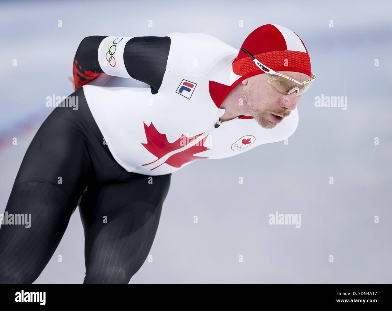 MILAN - Ted Jan Bloemen from Canada during the 5,000 meters of long ...