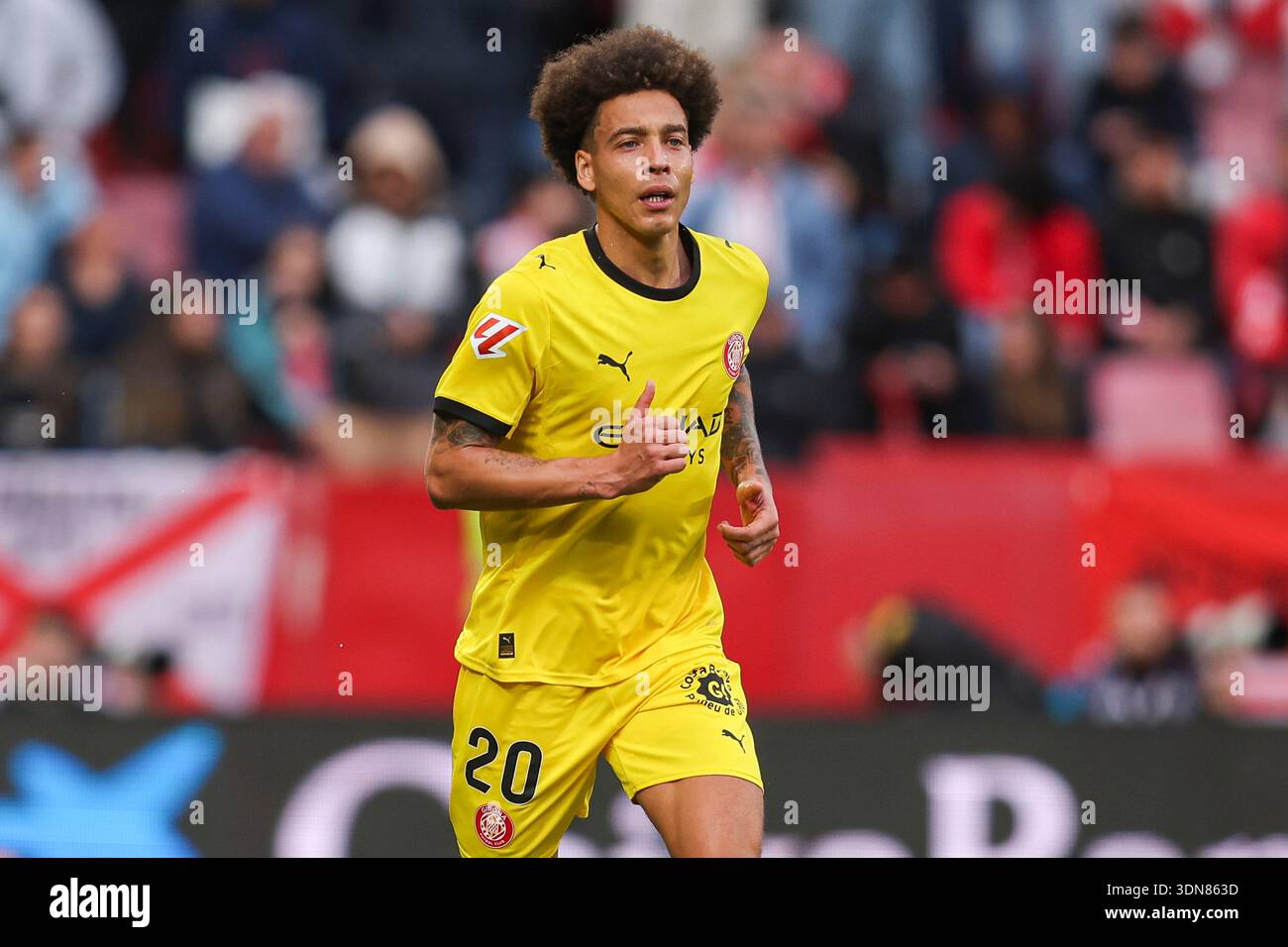 Axel Witsel of Girona FC during the La Liga EA Sports match between ...