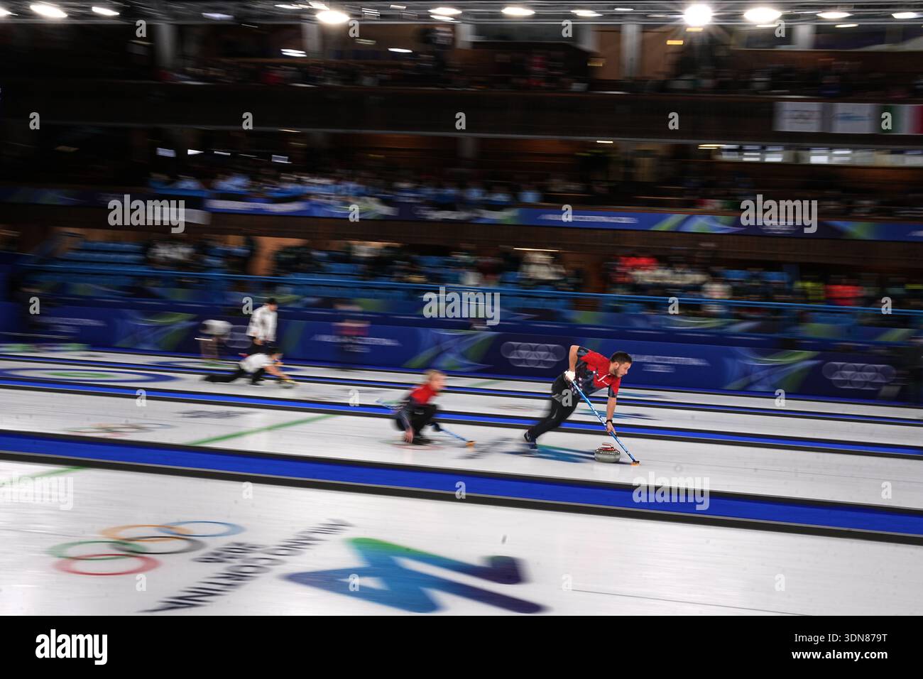 United States' Cory Thiesse and Korey Dropkin in action during the ...