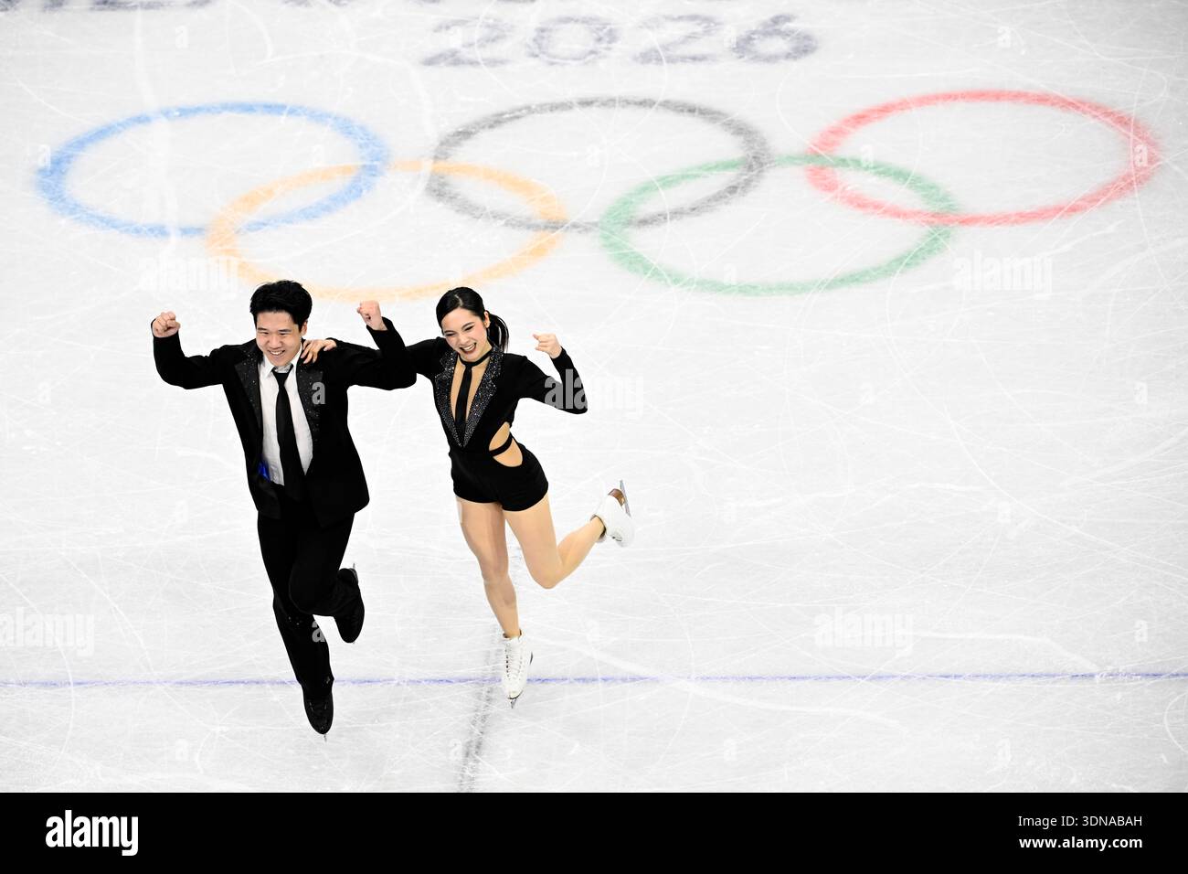 Milano, Italy. 09th Feb, 2026. MILAN, ITALY 20260209Ice dancers Hannah ...