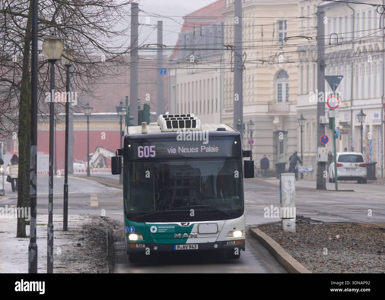 09 February 2026, Brandenburg, Potsdam: A bus on route 605 with ...