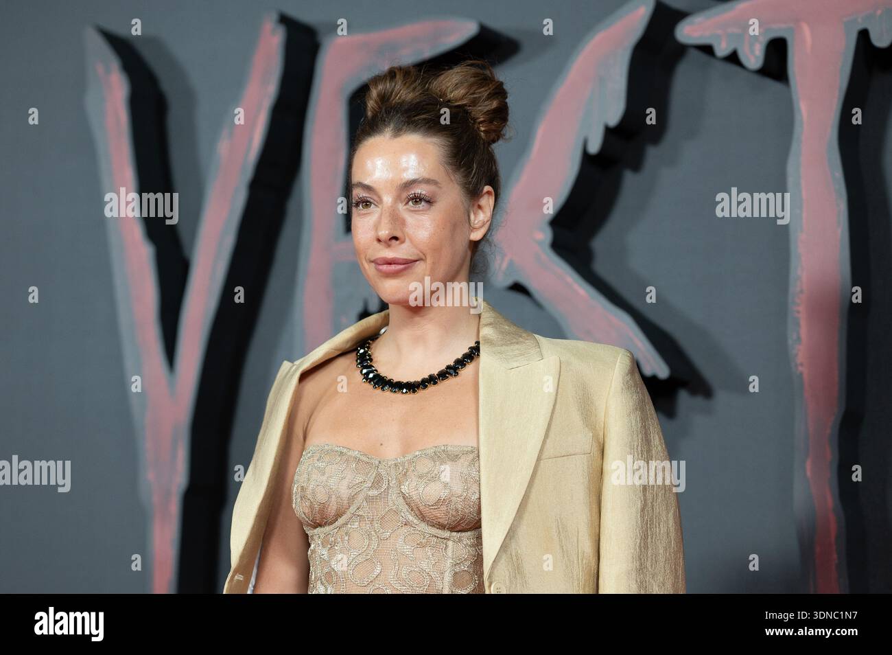Belén Écija attends the ''El Vestido'' premiere at the Kinepolis cinema ...