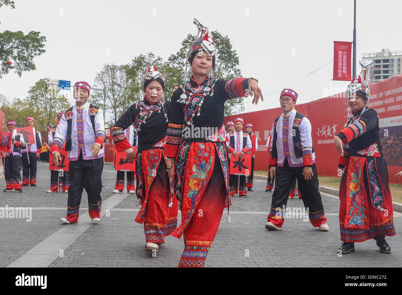 **CHINESE MAINLAND, HONG KONG, MACAU AND TAIWAN OUT**Performers in She ...