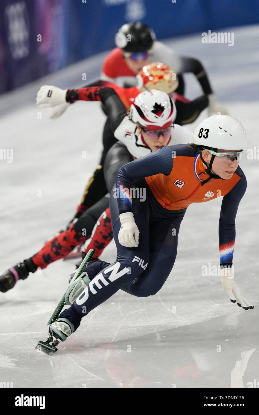 Selma Poutsma of the Netherlands competes in the women's 500 meter ...