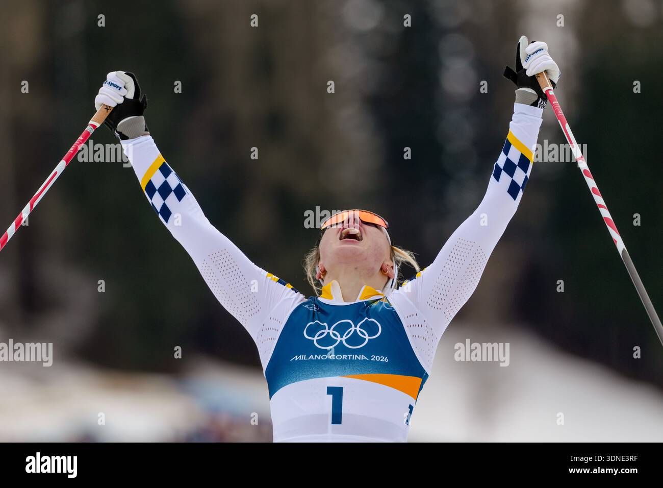 Gold medalist Linn Svahn, of Sweden, celebrates after winning the gold ...